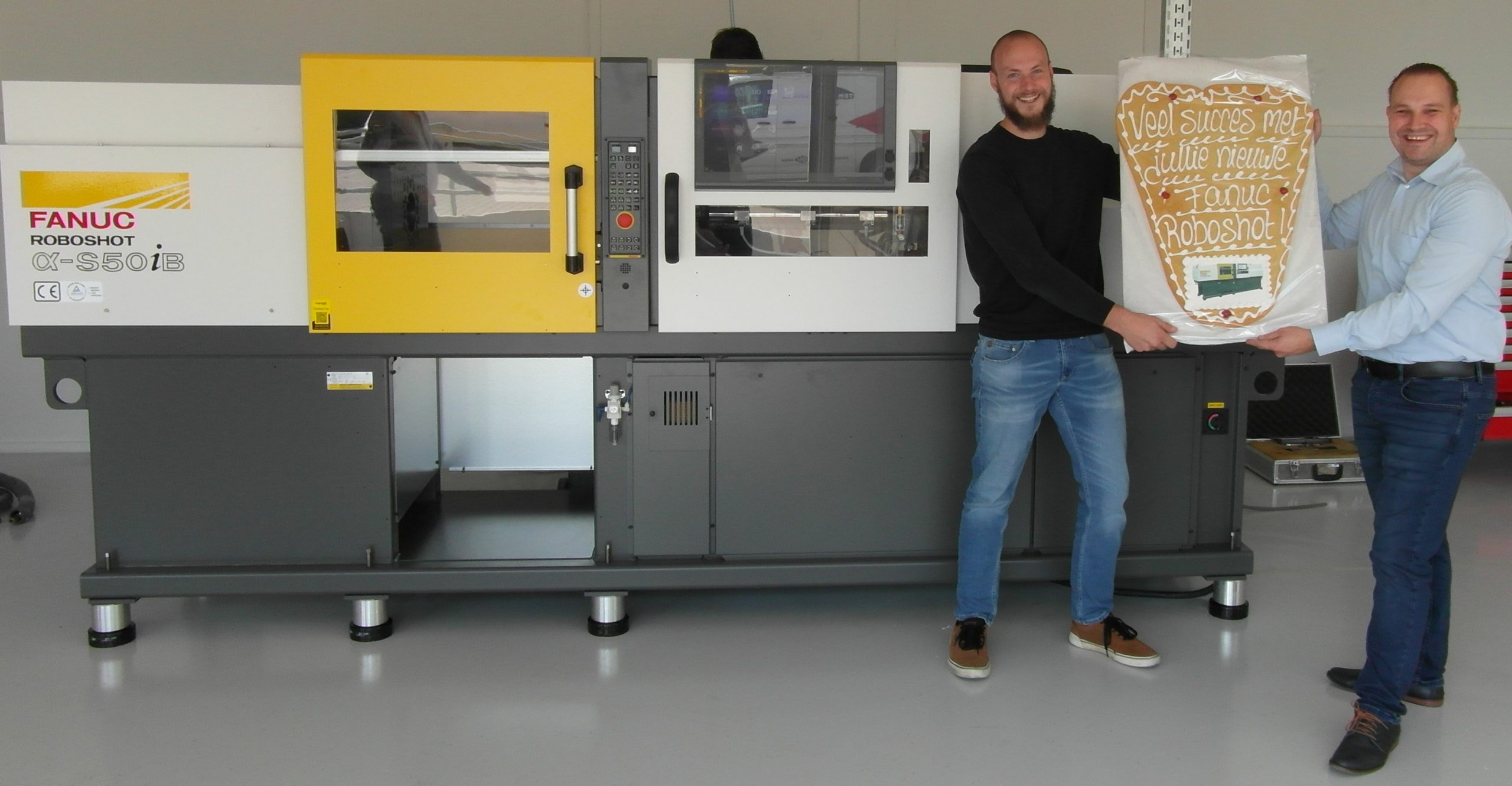 Nieuwe spuitgietmachine voor PSP in samenwerking met ORA | Polymer ...